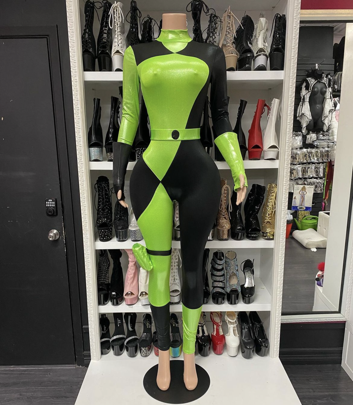 There She Go Sexy TV Cartoon Character Costume - Pleasure Zone